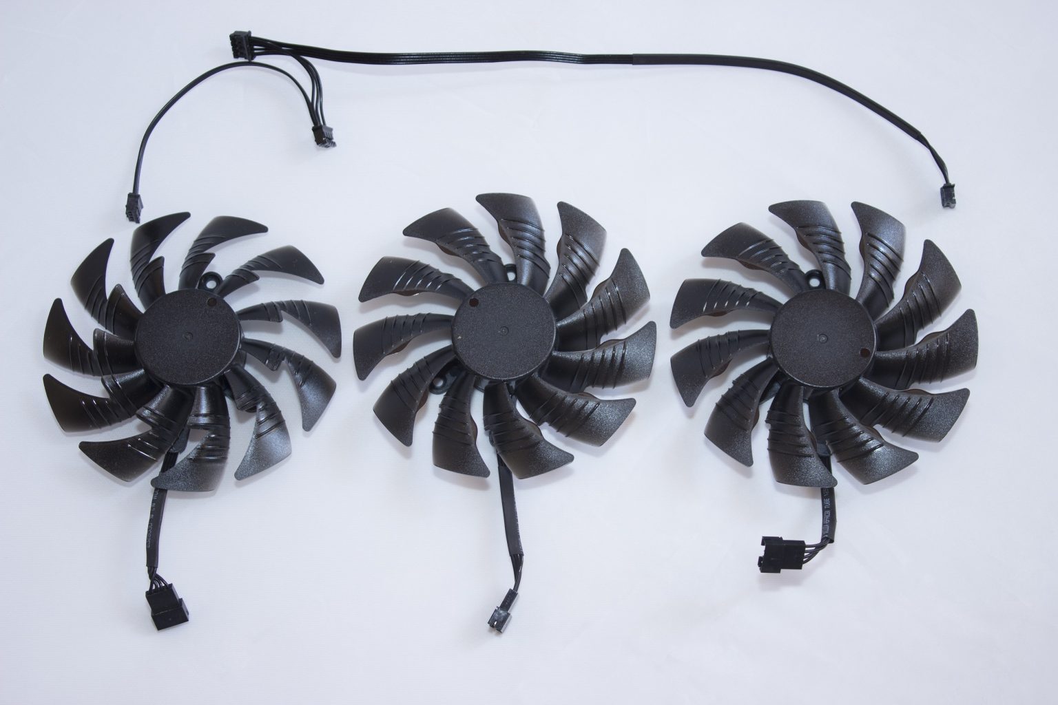95mm Gigabyte Aorus Fans – Teutonick
