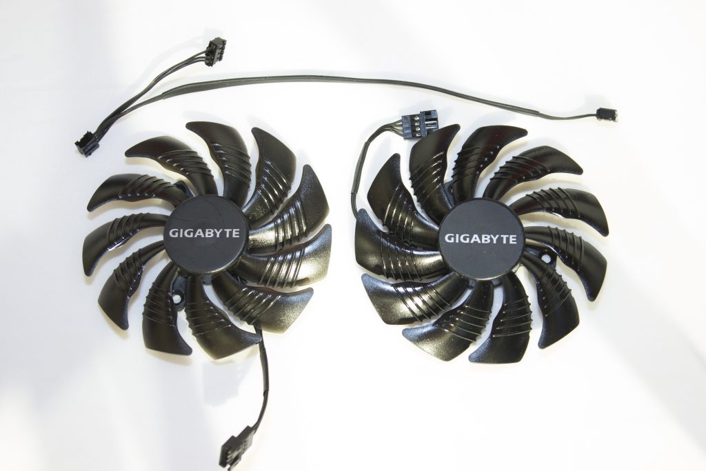 75mm Gigabyte GTX970 and R9 Series Fan Set – Teutonick